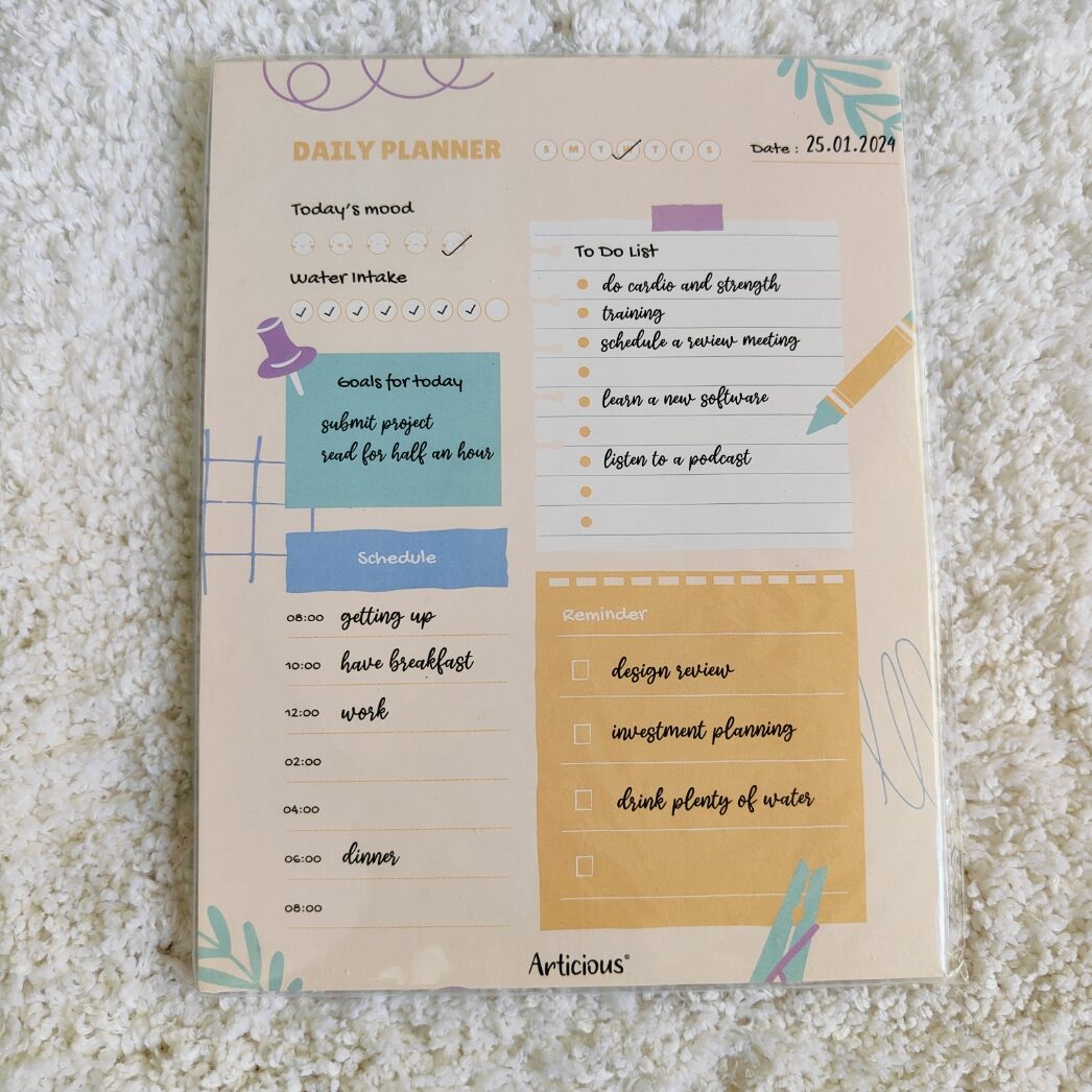 Daily Planner – Craft Material Hub